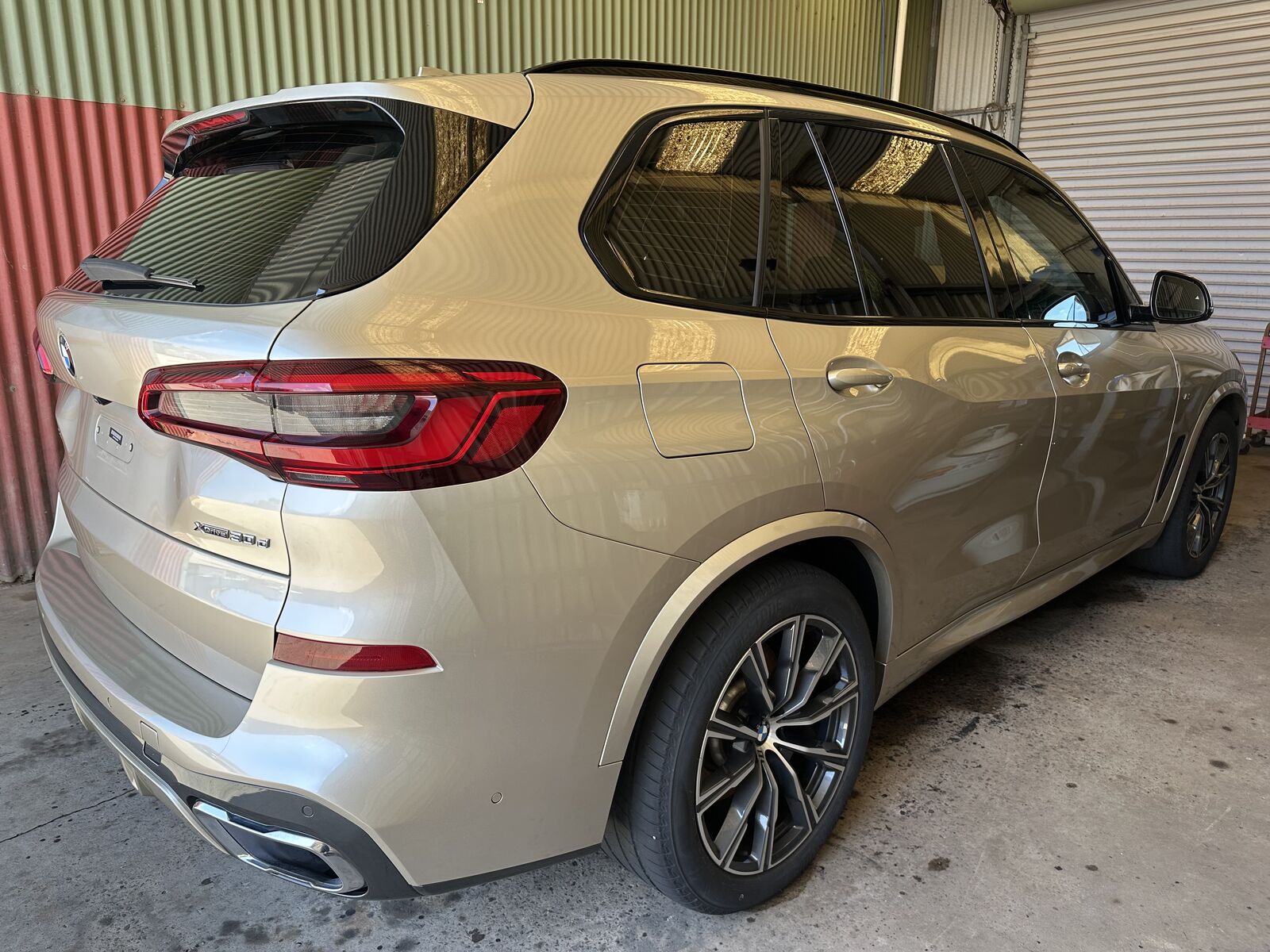 2019 BMW X5 xDrive30d M-Sport 4x4 Gold | Sun City Motorcycles